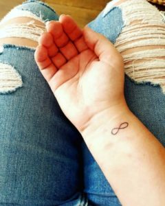 150+ Powerful Small Tattoo Designs With Meaning – FeminaTalk